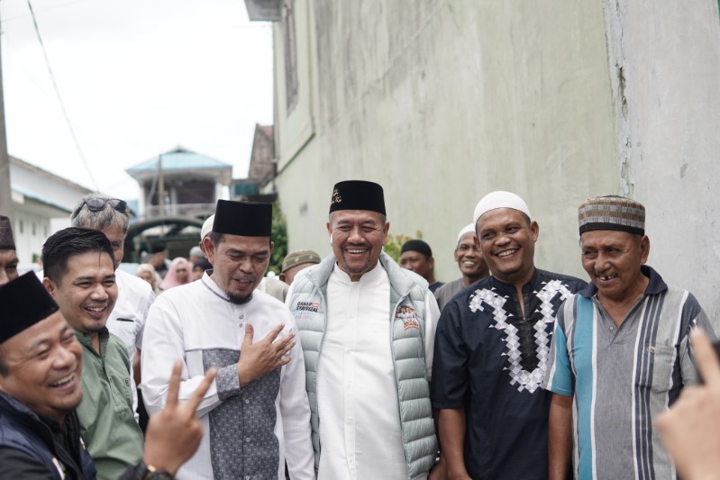 Mengenal Lebih Dekat Sosok Baharuddin Siagian Mengenal Lebih Dekat Sosok Baharuddin Siagian